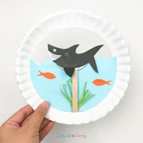 Free First Day of School Printable Handprint Craft - Teach Me, Mama